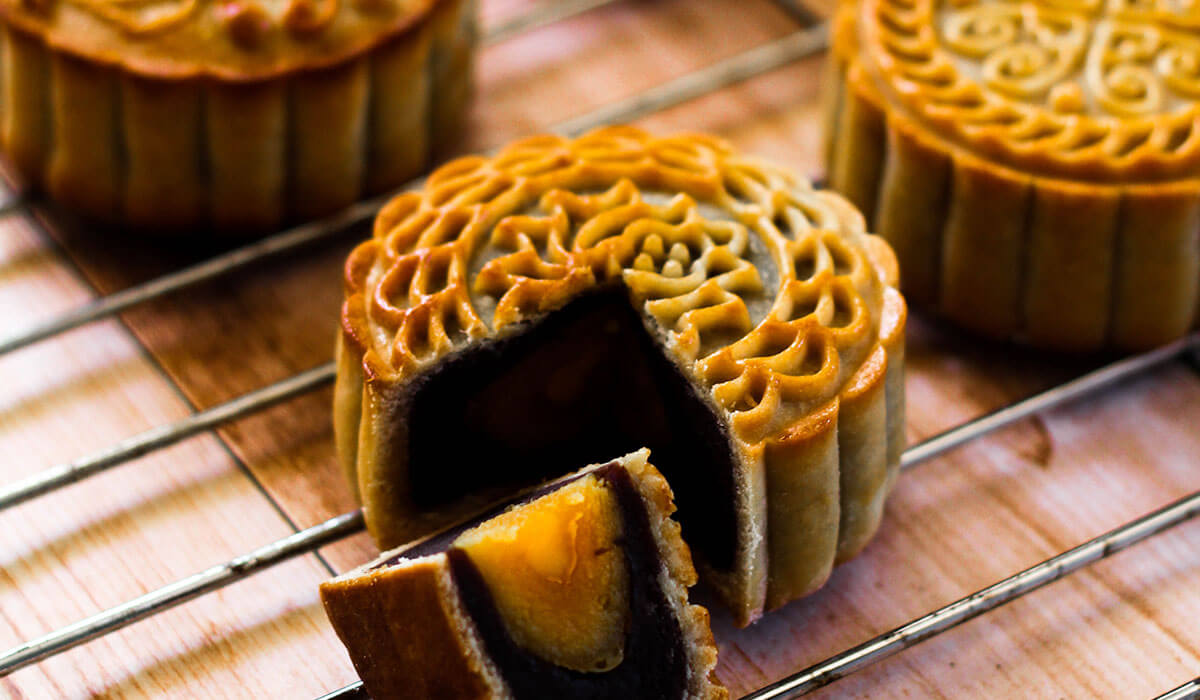 What Is Mooncake History Of The Mooncake
